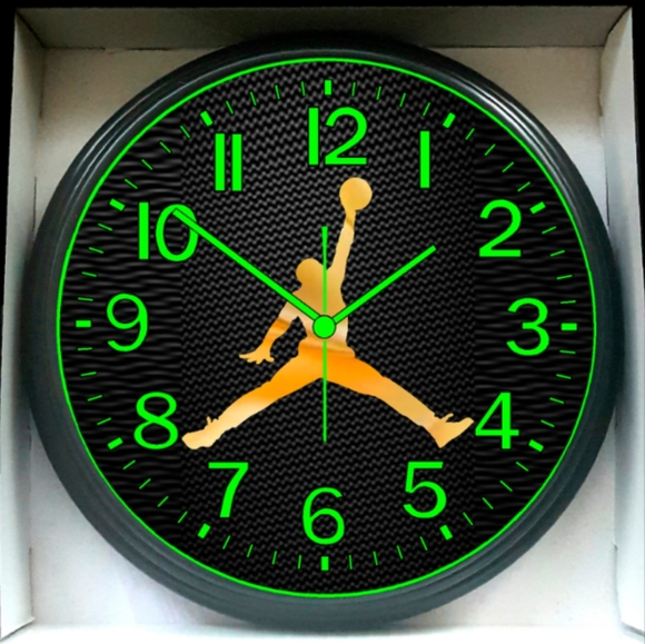 Wall Decor | Air Jordan Nike Jordans Glow In The Dark Wall Clock New ...
